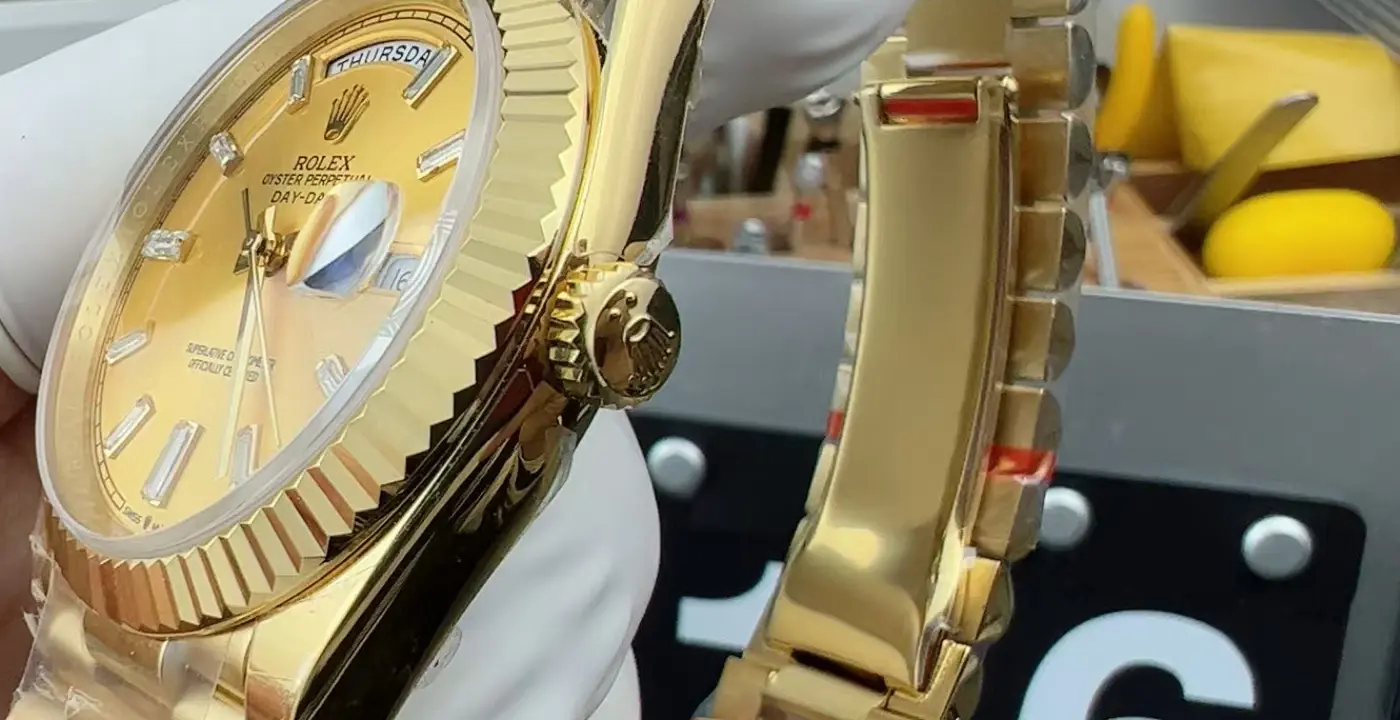How to Tell If Your Replica Watch Needs Maintenance - High End Replica ...